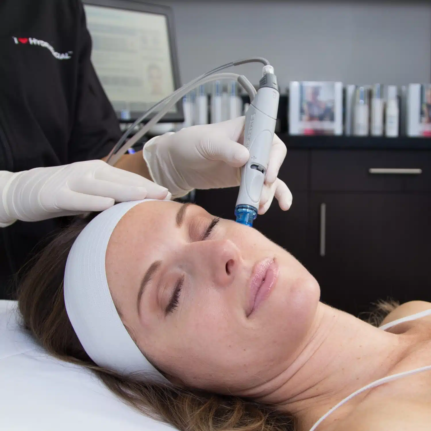 HydraFacial™ - Scin Center Cassel